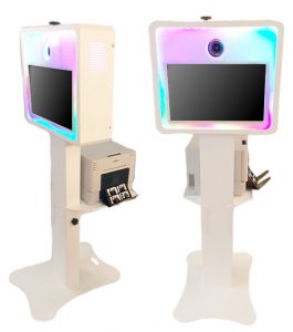 Photo Booths - Distinctive Foto